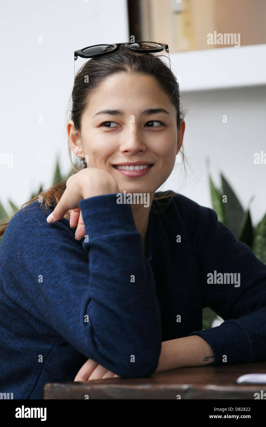 Sports Illustrated Swimsuit model Jessica Gomez a déjeuner à Fred Segal ...