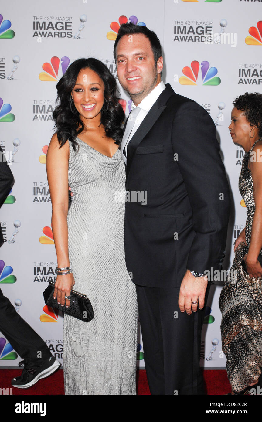 Mari les 43e naacp awards annuels Banque de photographies et d’images à ...