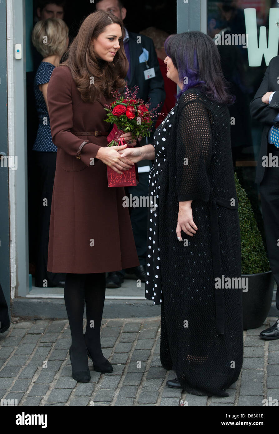Catherine, duchesse de Cambridge, Kate Middleton aka visite le Point ...