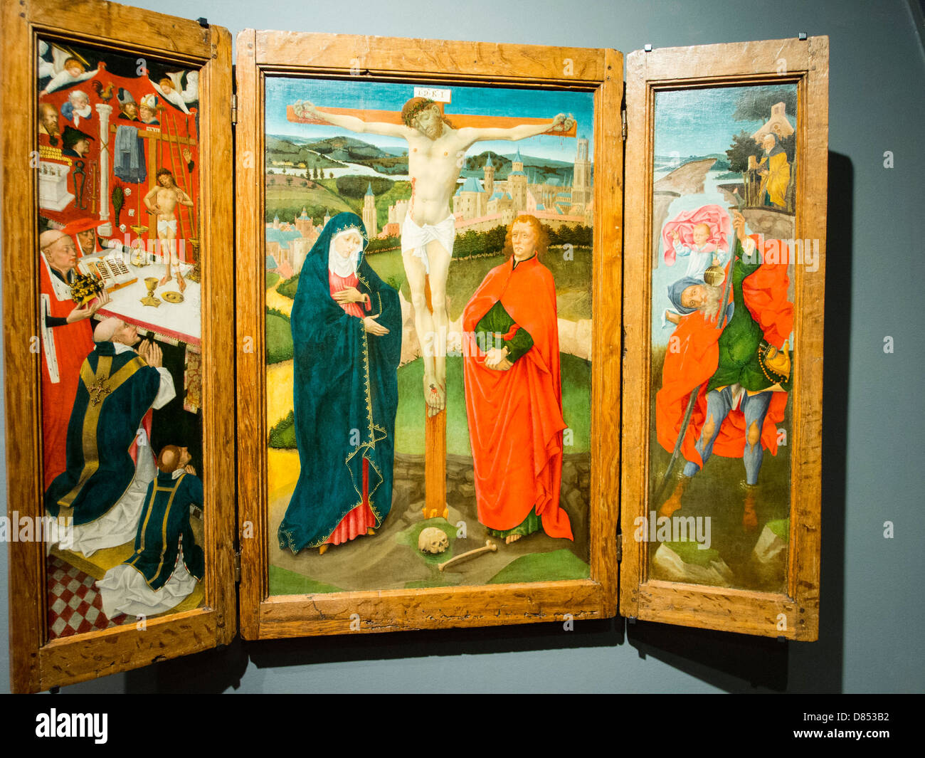 Un triptyque de la crucifixion dans le célèbre musée du Reichstag à Amsterdam Photo Stock - Alamy