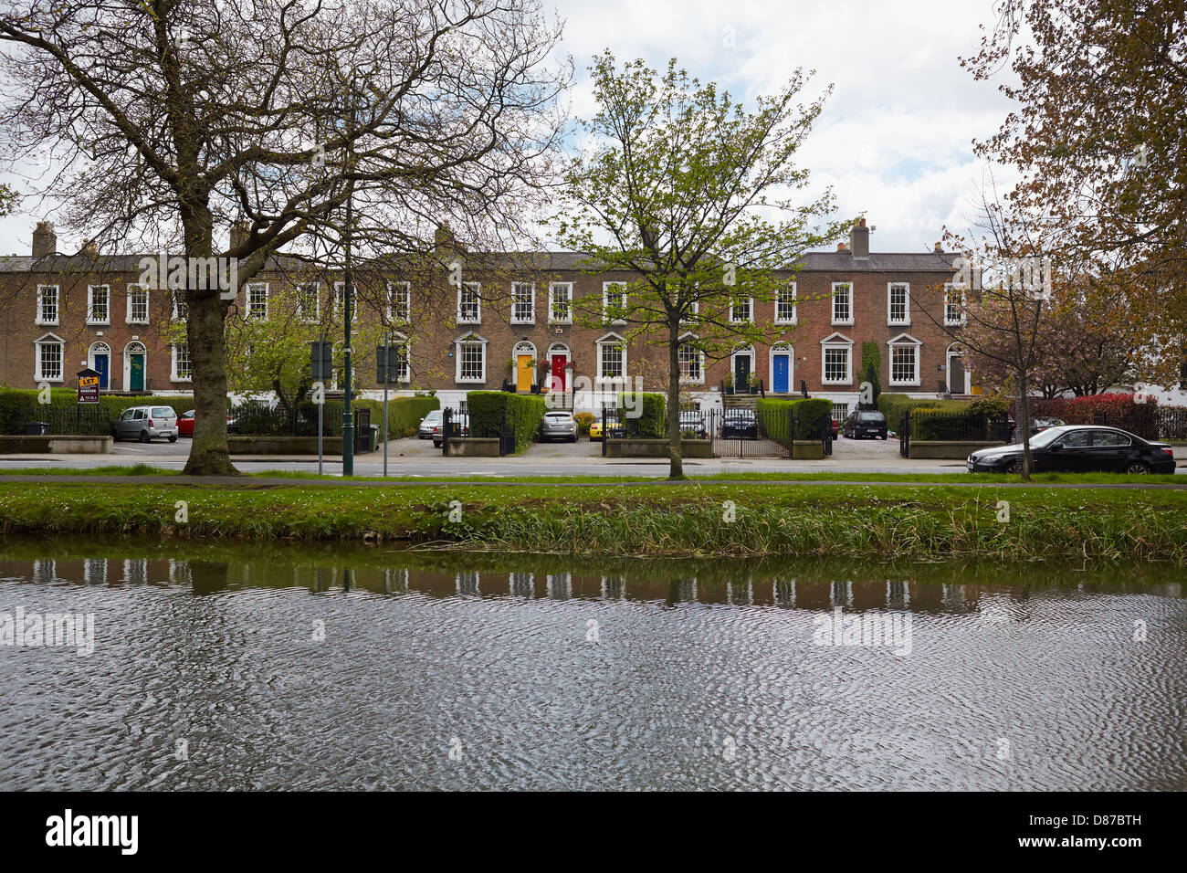Mespil road Banque de photographies et d’images à haute résolution - Alamy