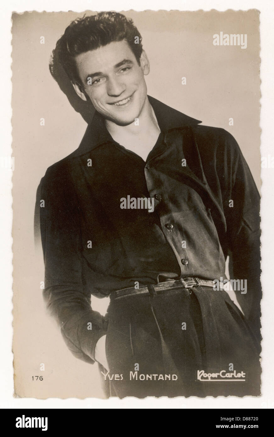 Yves montand Banque de photographies et d’images à haute résolution - Alamy