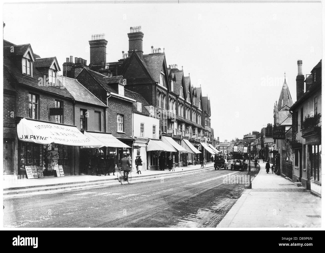 Reigate high street Banque de photographies et d’images à haute ...