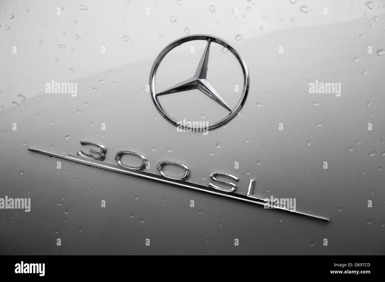 Mercedes benz logo vintage Banque de photographies et d’images à haute ...