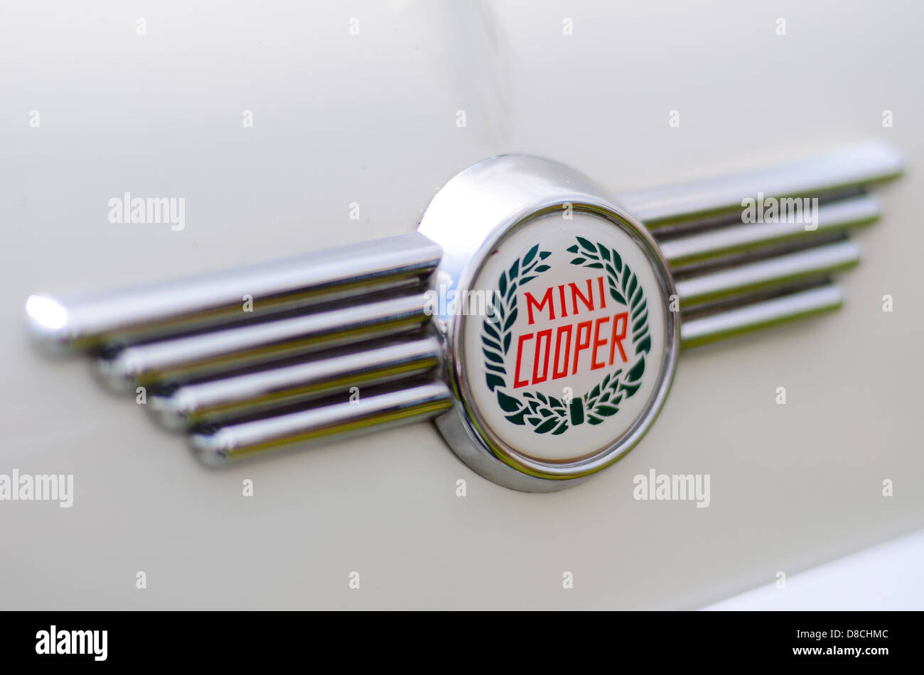 Mini Cooper Badge Banque d'image et photos - Alamy