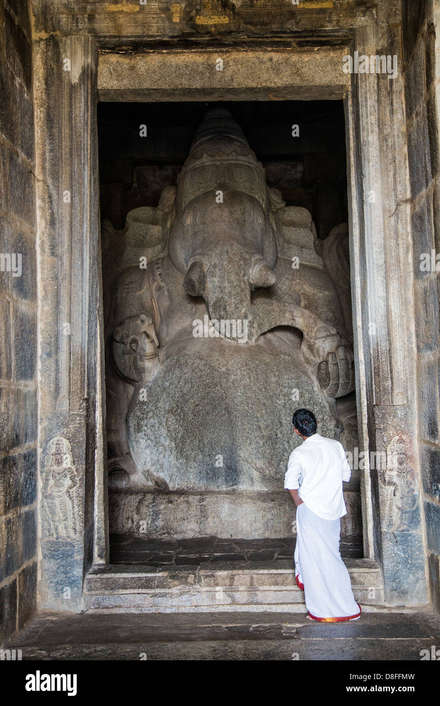 Ganesh ganesha temple statue Banque de photographies et d’images à ...