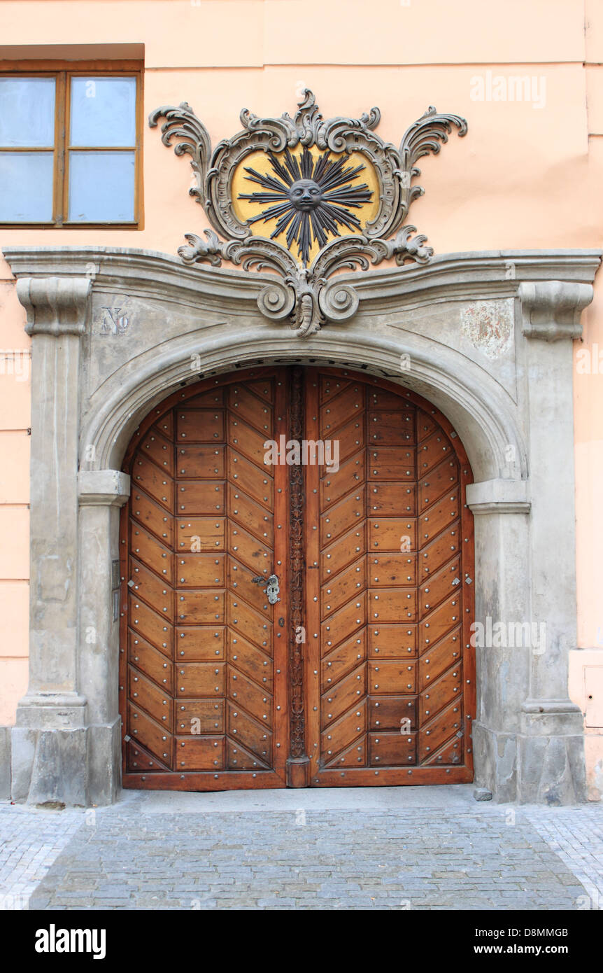 Vieille porte de la renaissance Banque de photographies et d’images à ...