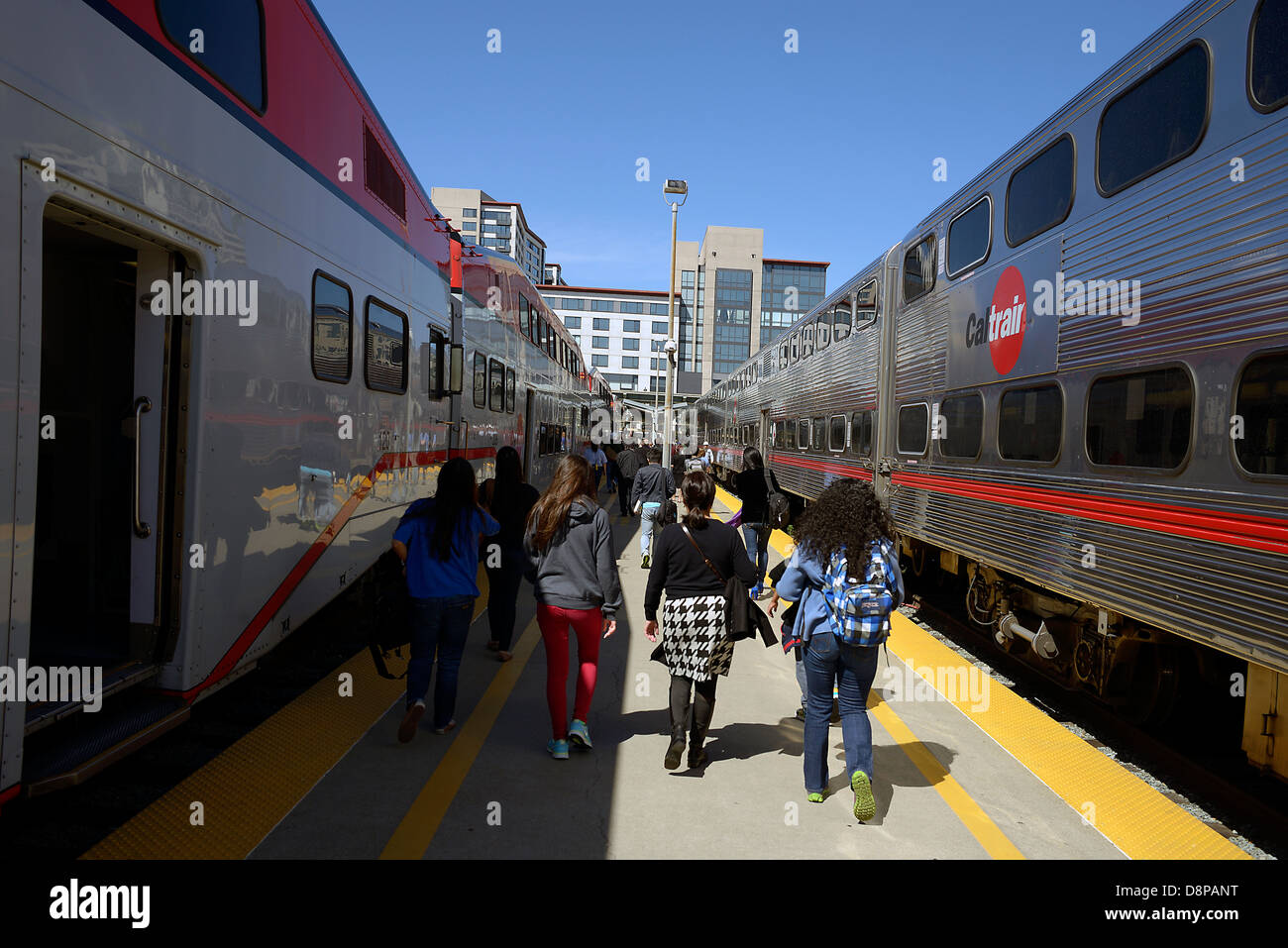 Station de caltrain Banque de photographies et d’images à haute ...