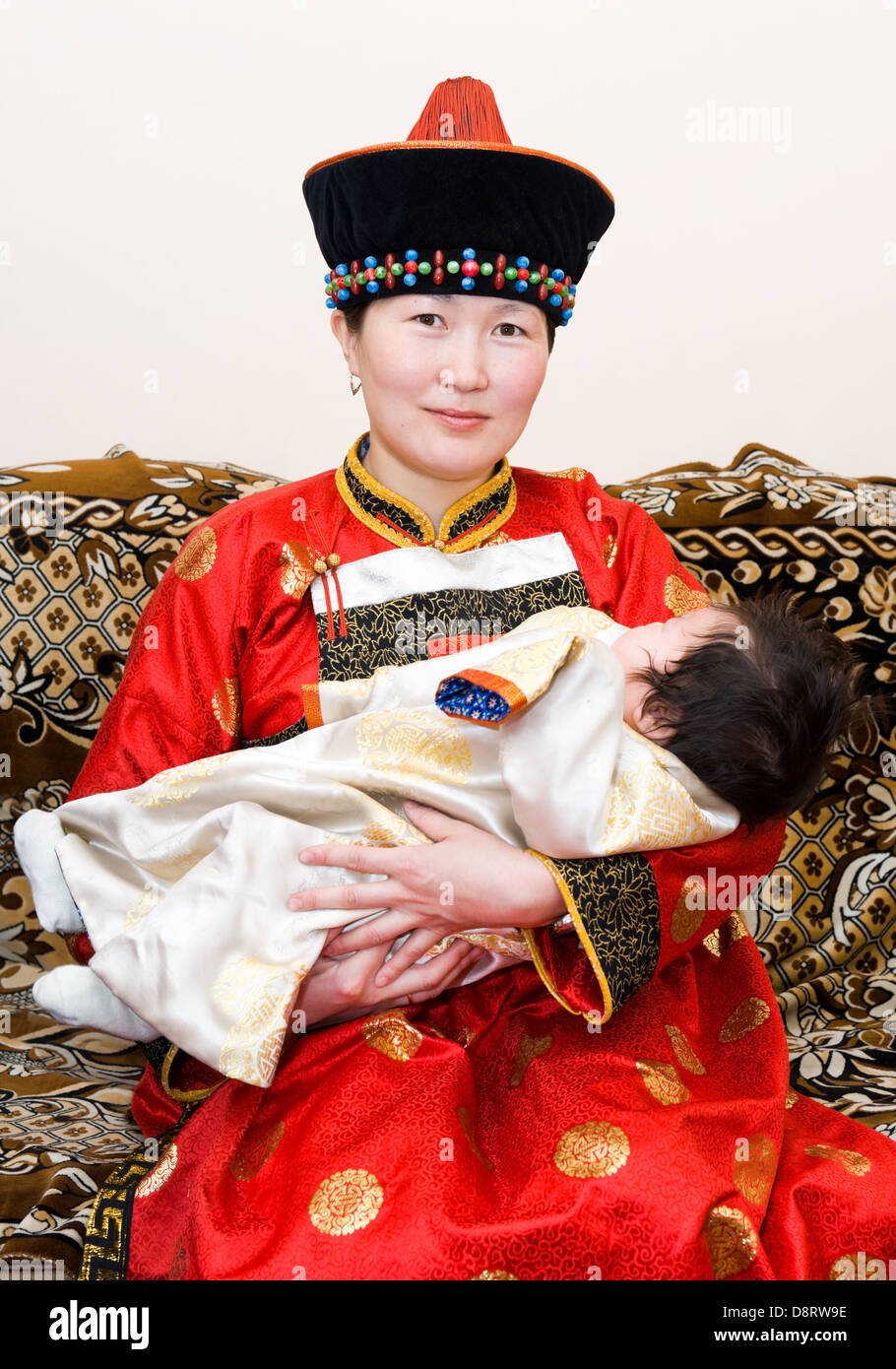 Baby mongol Banque de photographies et d’images à haute résolution - Alamy
