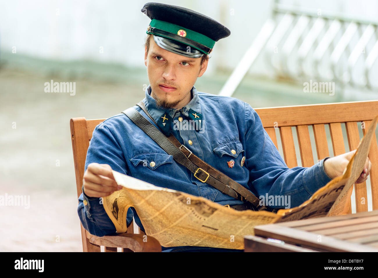 Soldat armée soviétique russe urss uniforme Banque de photographies et ...