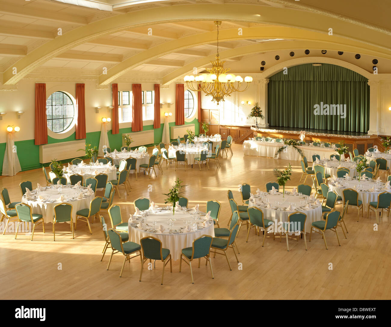 Hall accueil vue en plongée Banque de photographies et d’images à haute ...