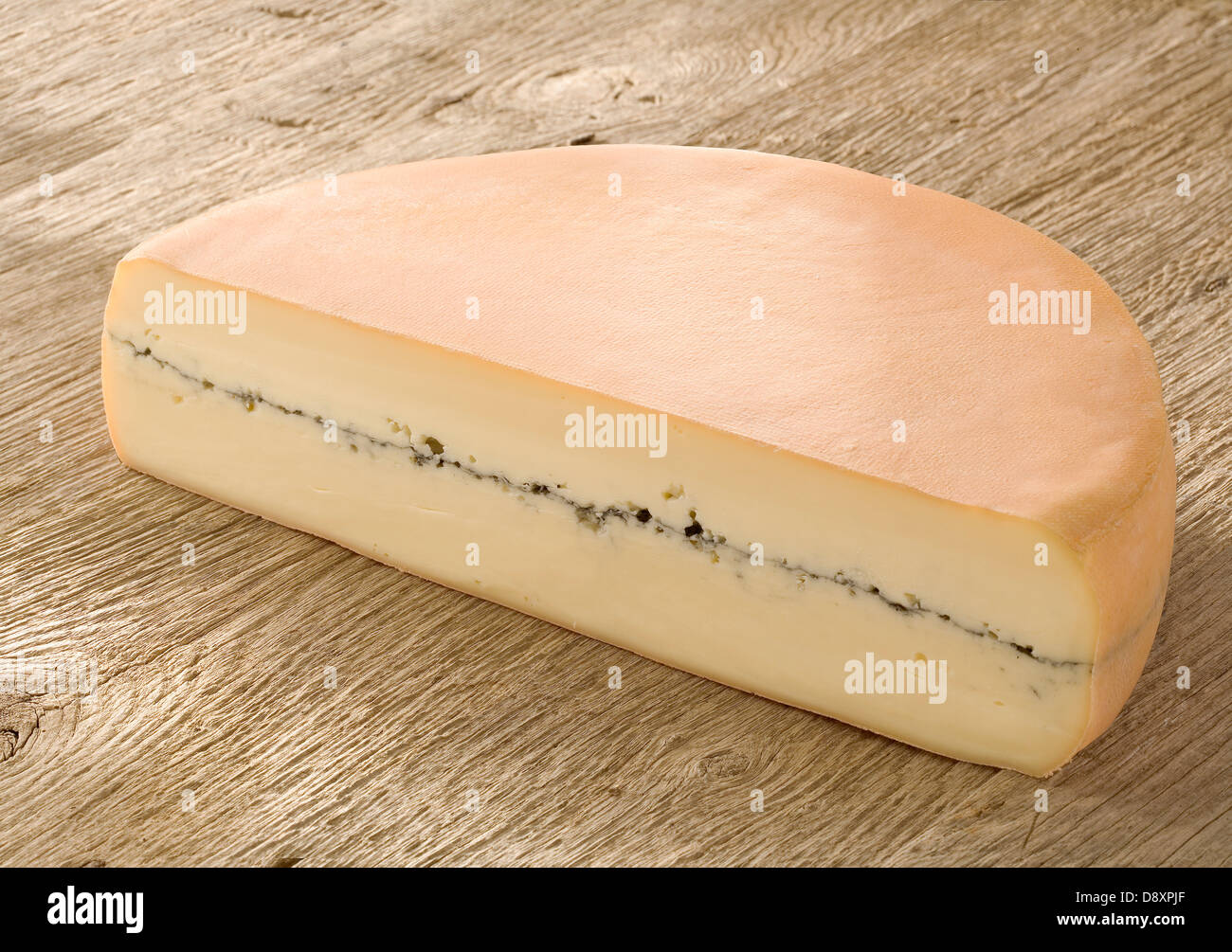 Fromage morbier Banque de photographies et d’images à haute résolution ...