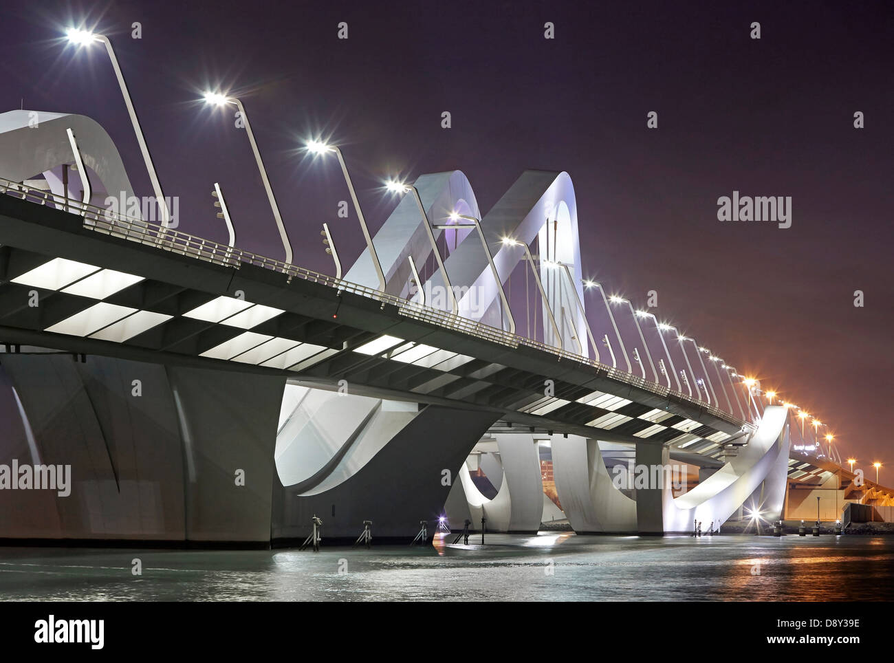Pont Sheikh Zayed, Abu Dhabi, Abu Dhabi, Emirats Arabes Unis ...