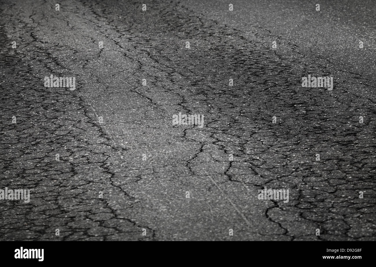 Asphalte Endommagé Banque d'image et photos - Alamy