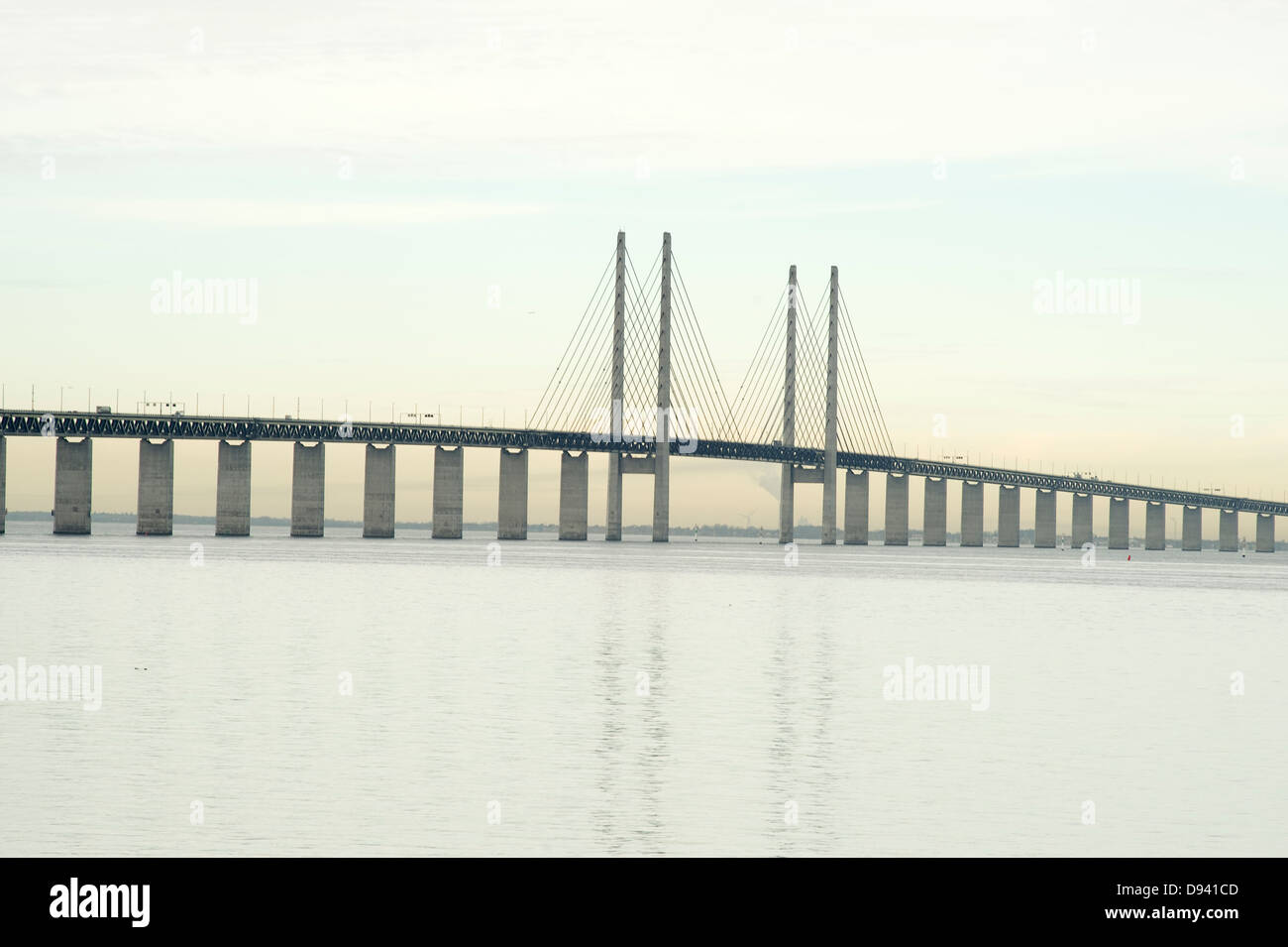 Oresund bridge Banque de photographies et d’images à haute résolution ...