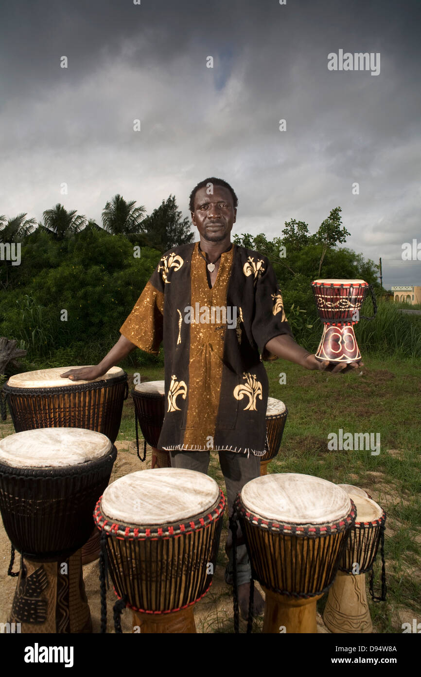 Djembe africa Banque de photographies et d’images à haute résolution ...