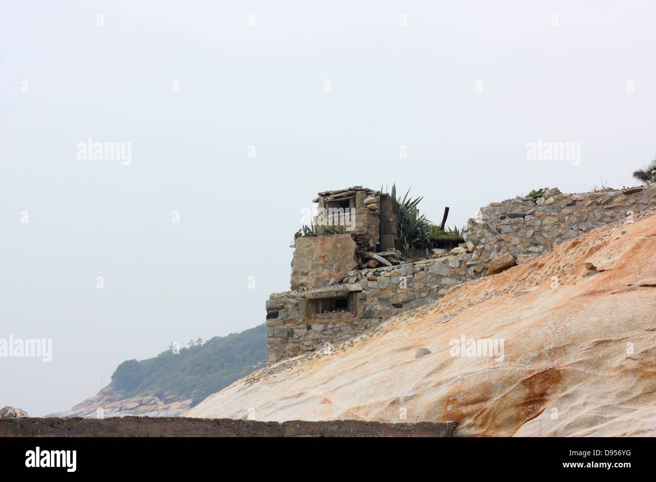 Un ancien bunker militaire à l'extérieur du tunnel, Jhaishan Kinmen ...