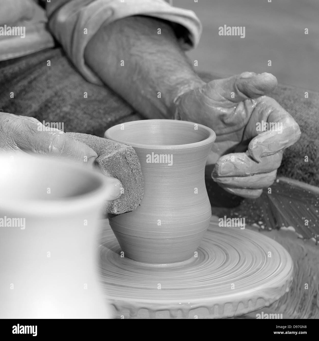 Un atelier de potiers Banque d'images noir et blanc - Alamy