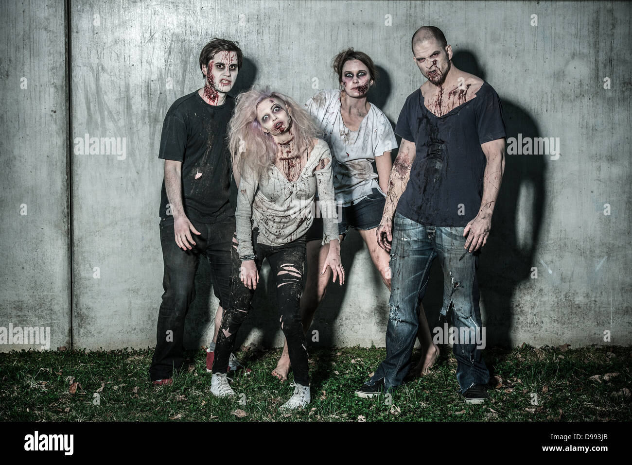 The zombies group Banque de photographies et d’images à haute ...