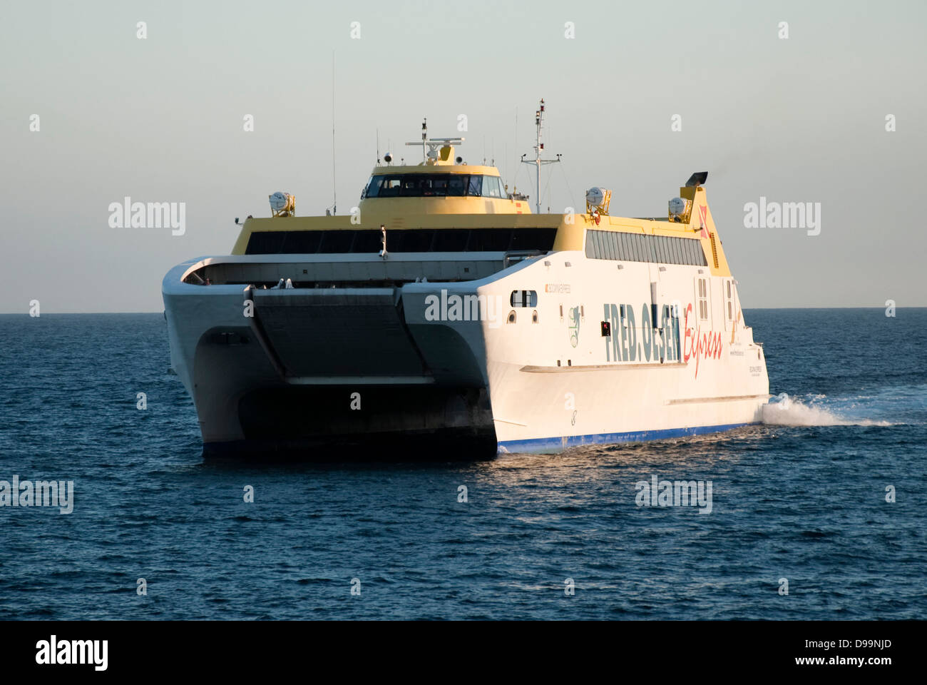 Canary islands ferry Banque de photographies et d’images à haute résolution - Alamy