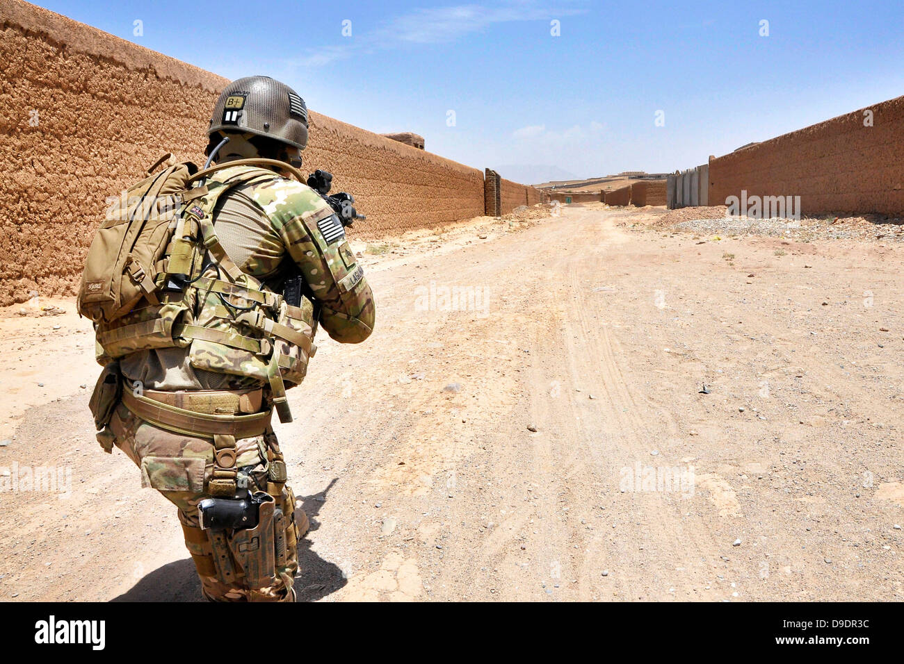 56th infantry brigade combat team Banque de photographies et d’images à ...