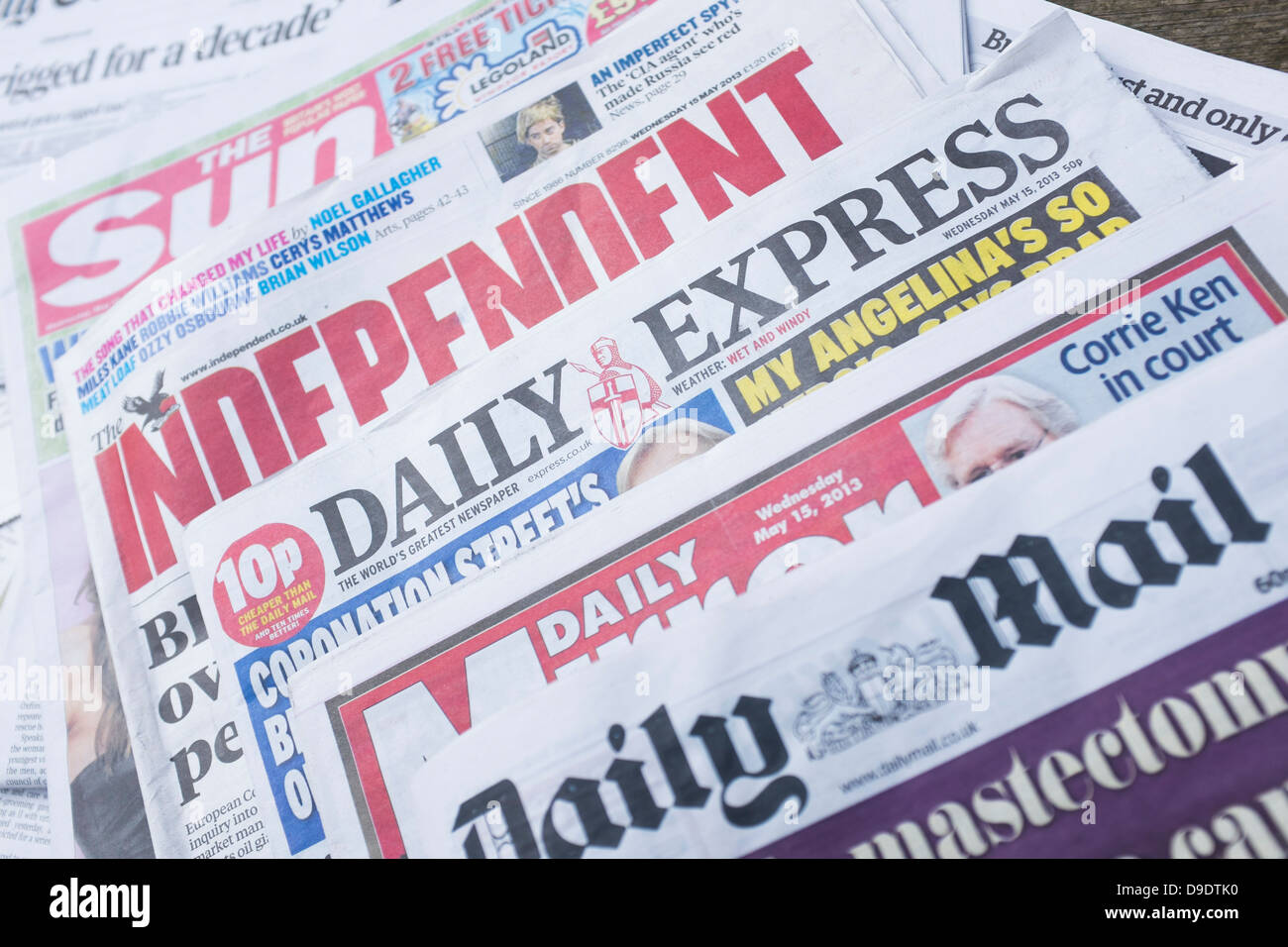 Front page british tabloid newspaper Banque de photographies et d ...