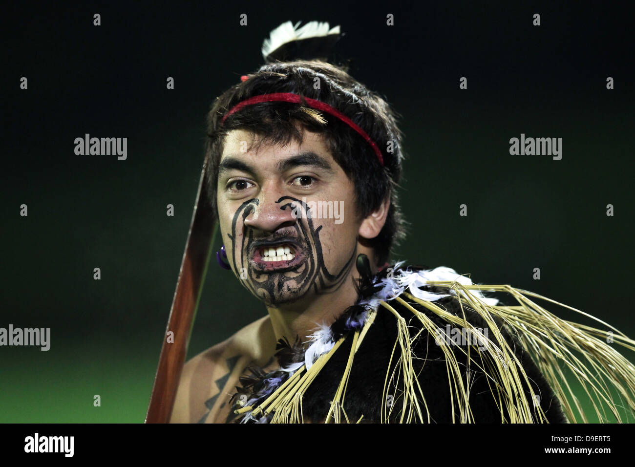 Maori Warrior Banque d'image et photos - Alamy