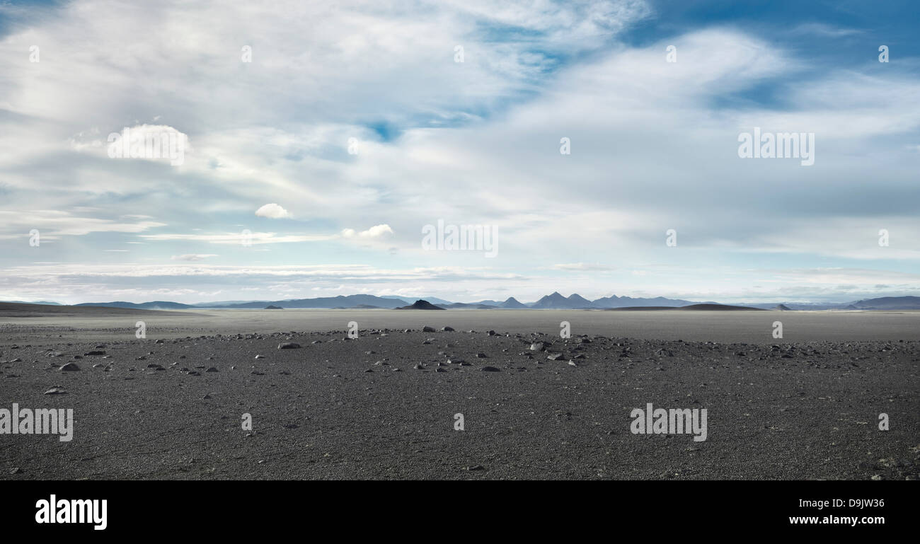 Ciel Nuageux Et Gris Banque d'image et photos - Alamy
