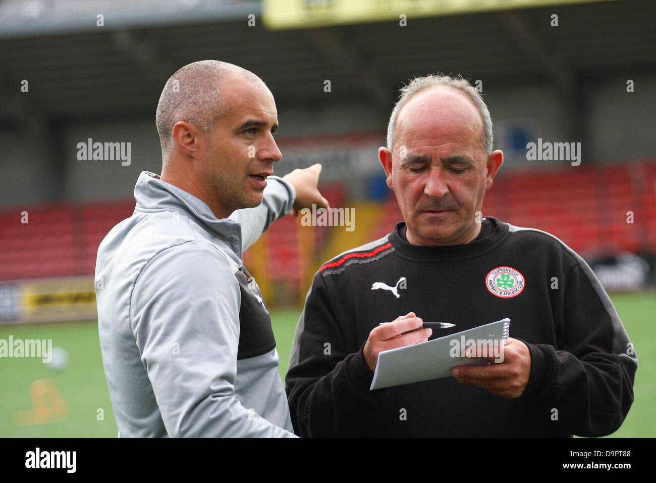 Tommy lyttle Banque de photographies et d’images à haute résolution - Alamy