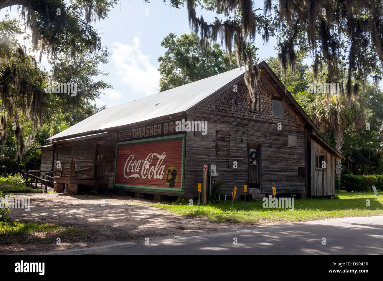 Coca cola logo old Banque de photographies et d’images à haute ...