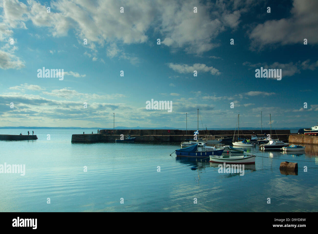 Port au port est Banque de photographies et d’images à haute résolution ...