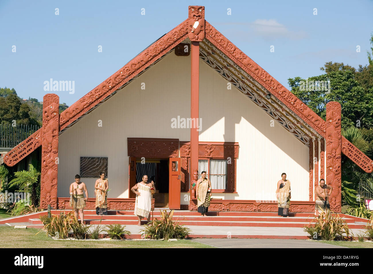 Maori architecture Banque de photographies et d’images à haute ...