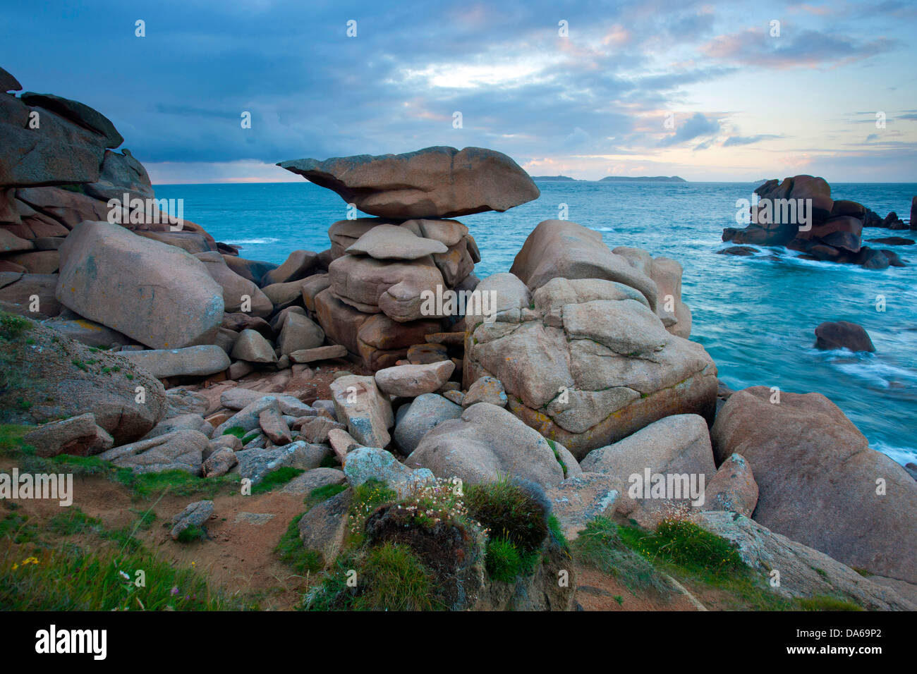 Cote granite rose Banque de photographies et d’images à haute ...
