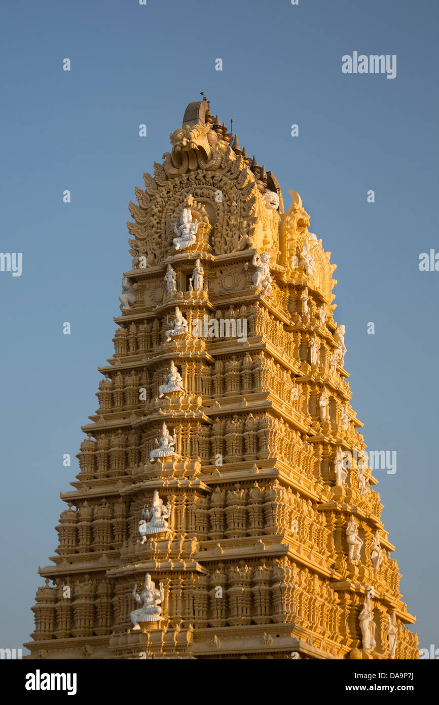Dravidian temple Banque de photographies et d’images à haute résolution ...