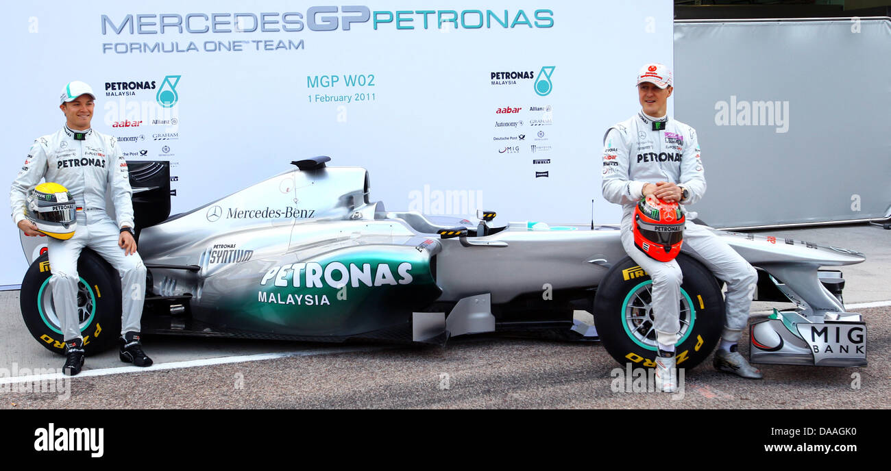 Mercedes f1 w02 Banque de photographies et d’images à haute résolution ...