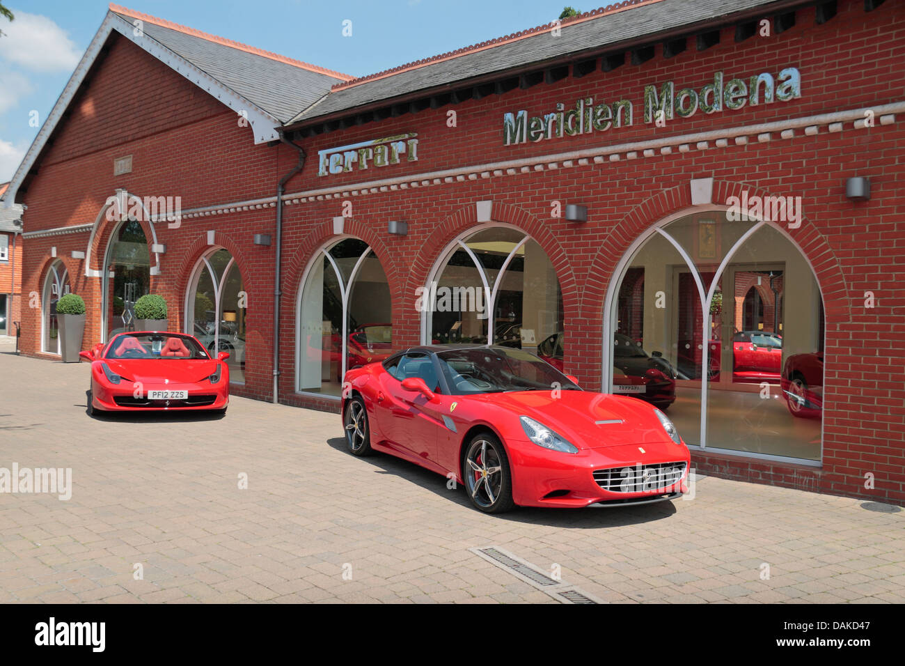 Concessionnaire ferrari Banque de photographies et d’images à haute ...
