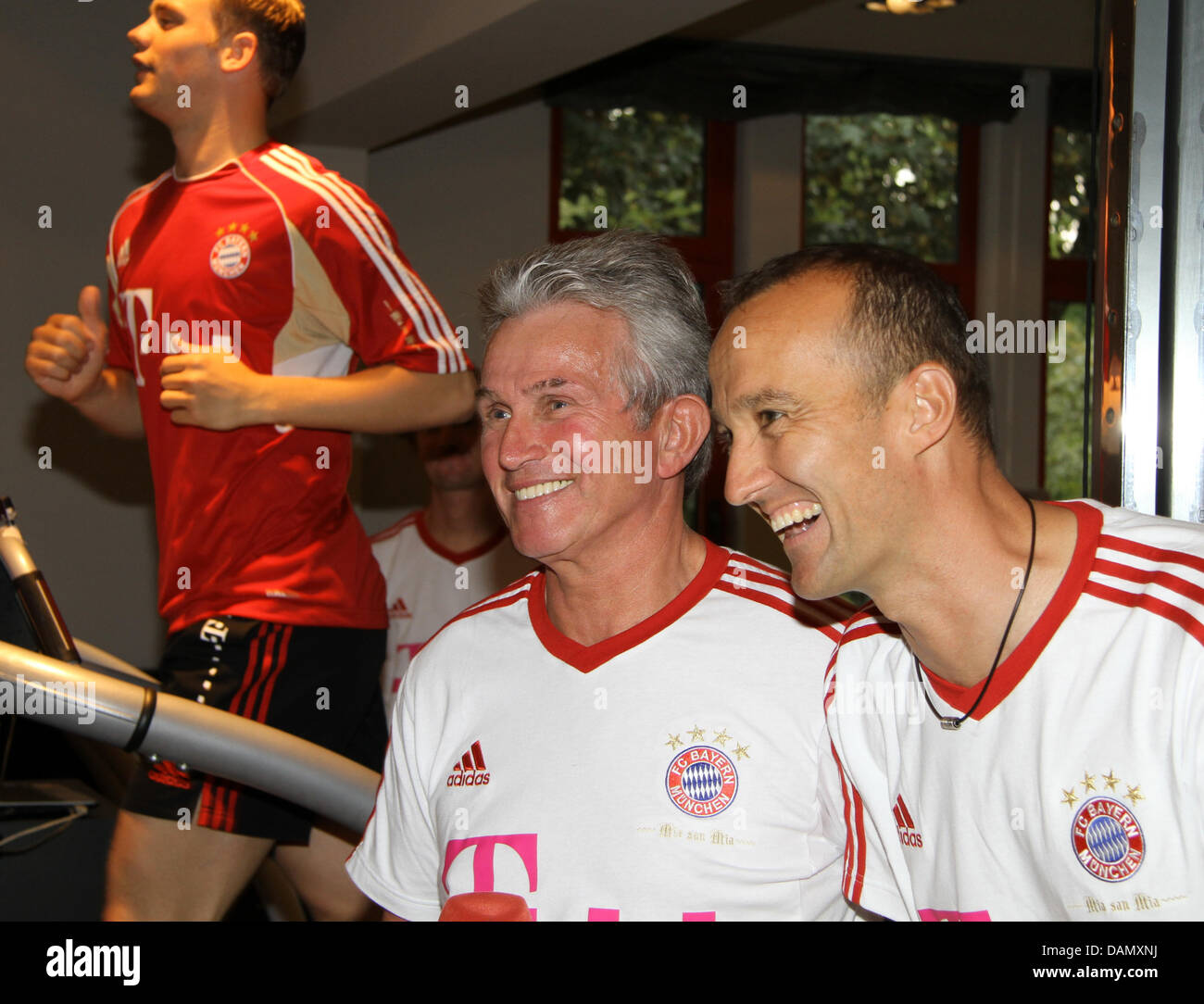 FC Bayern Munich's coach fitness Thomas Wilhelmi Jupp Heynckes et ...