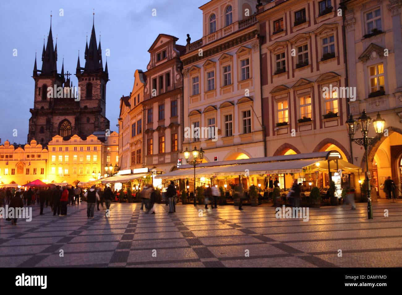 Centre ville de prague Banque de photographies et d’images à haute ...