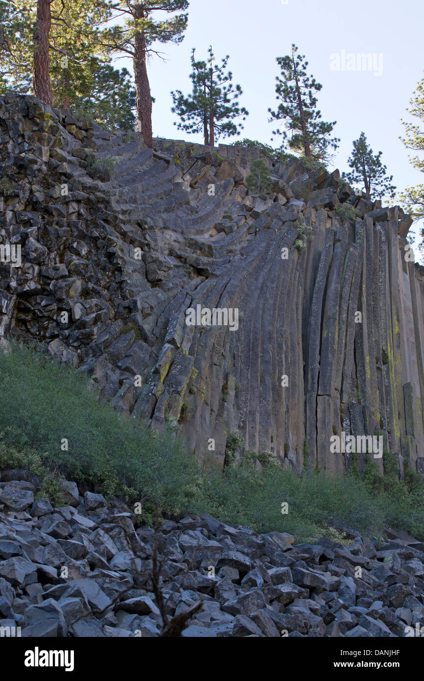 Columnar basalt rock Banque de photographies et d’images à haute ...