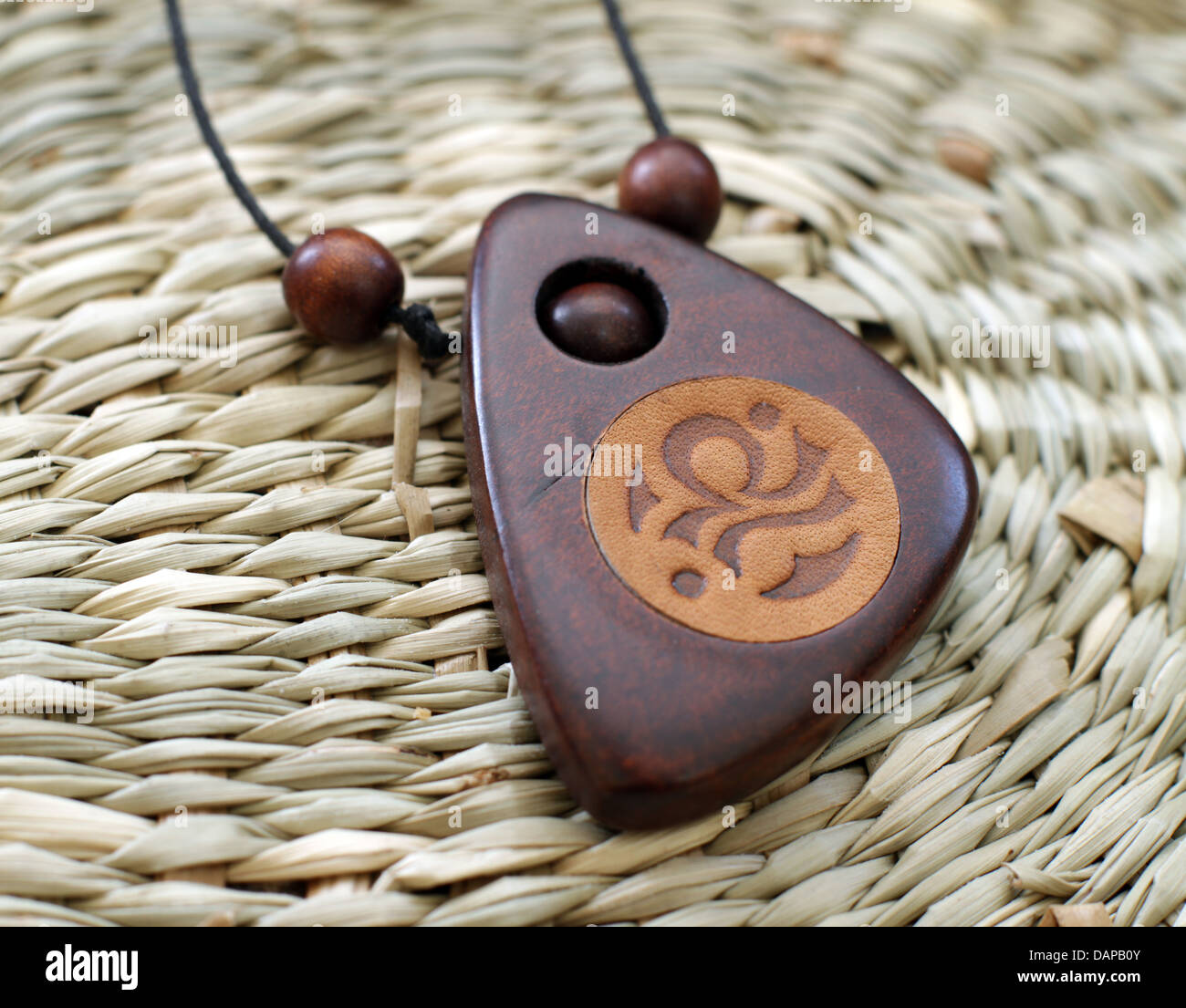Amulette pendentif africains Banque de photographies et d’images à ...