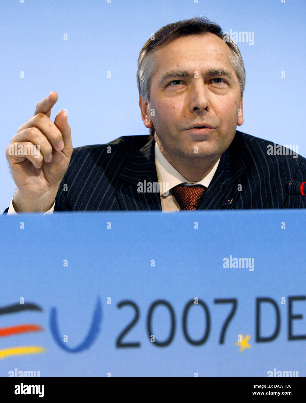 Jan figel Banque de photographies et d’images à haute résolution - Alamy