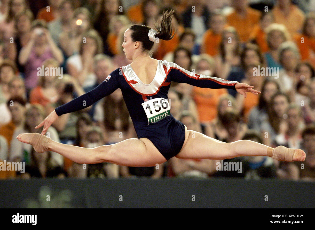 Gymnastique Tweddle Pleine Longueur Banque De Photographies Et Dimages