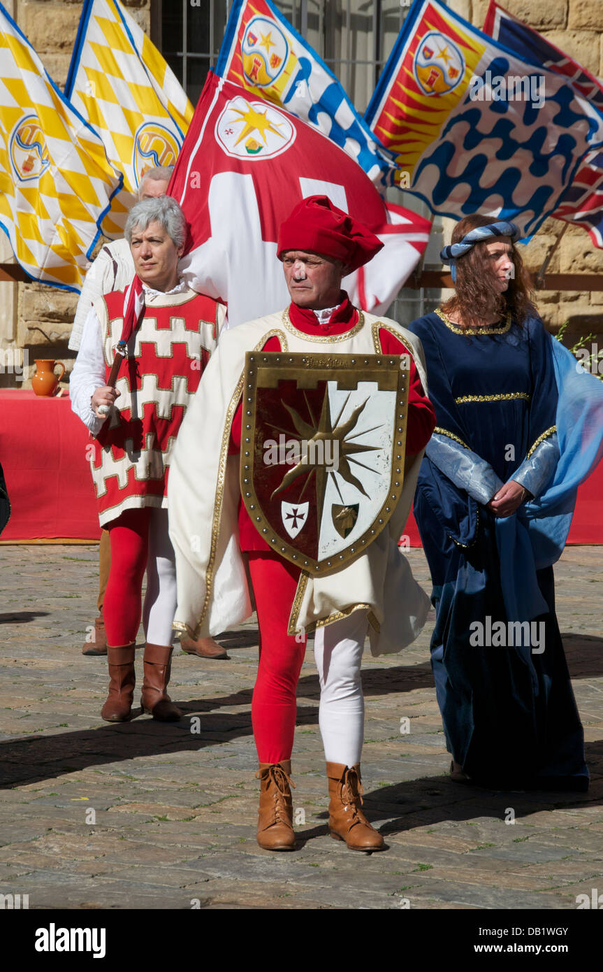 Medieval pageant Banque de photographies et d’images à haute résolution ...