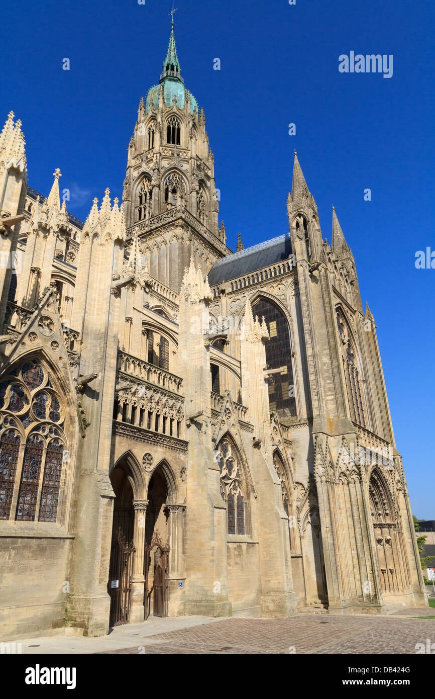Normandie cathédrale de bayeux Banque de photographies et d’images à haute résolution - Alamy