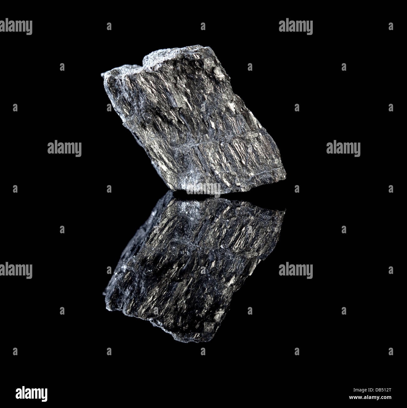 Les cristaux de carbone Banque de photographies et d’images à haute ...