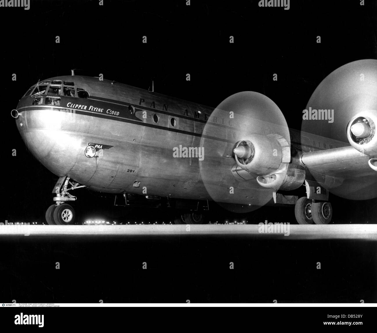 Boeing 377 stratocruiser Banque de photographies et d’images à haute ...