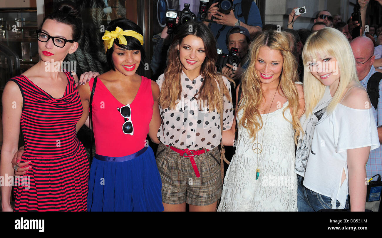 Jessica agombar et sian charlesworth Banque de photographies et d ...