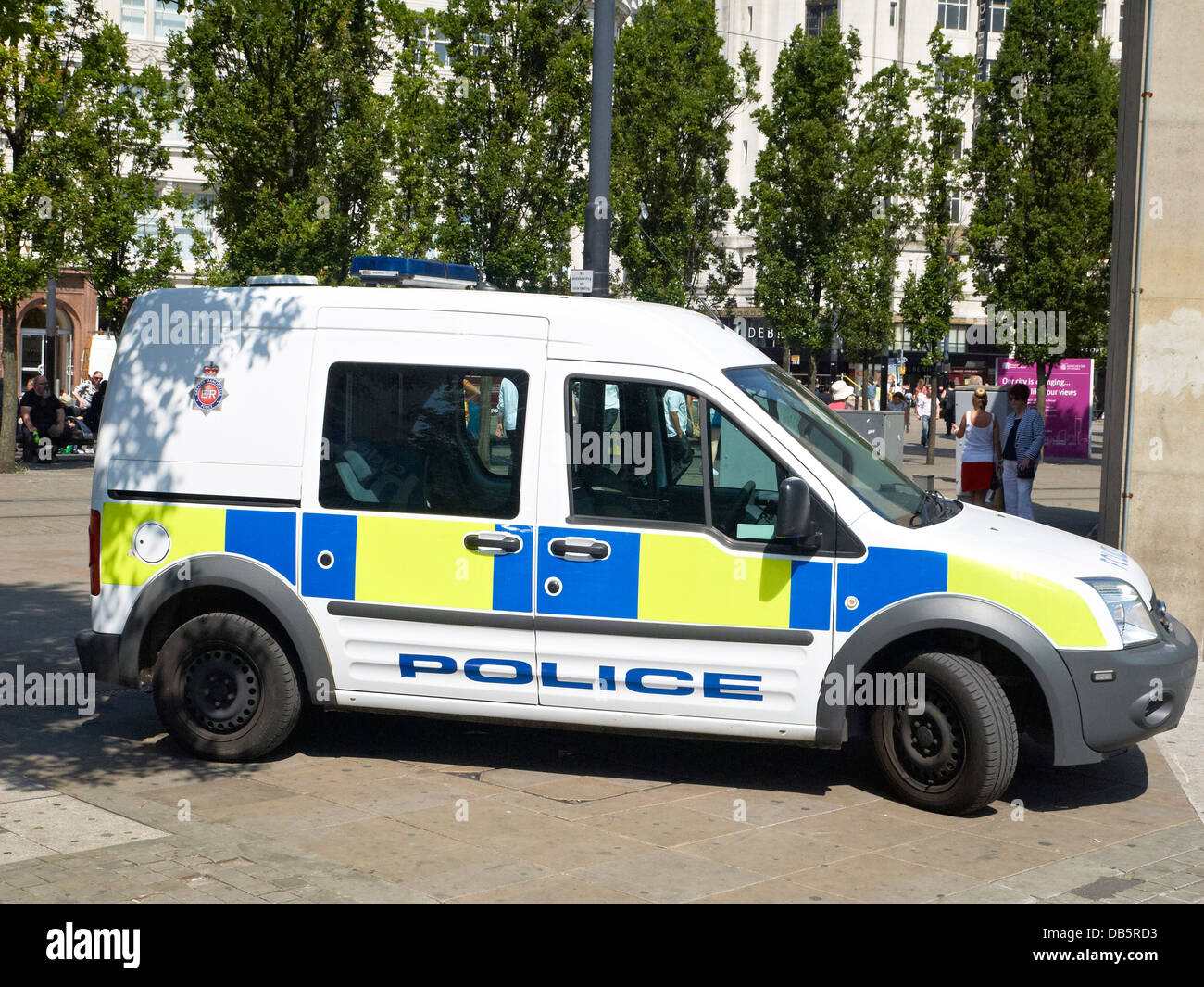 Petit fourgon de police Banque de photographies et d’images à haute ...