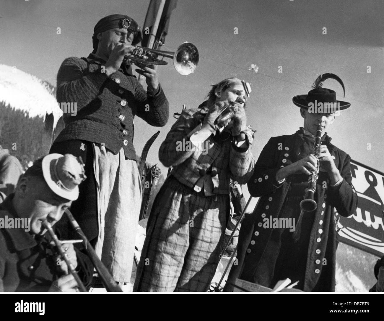 Petits bonhommes de neige Banque d'images noir et blanc - Alamy