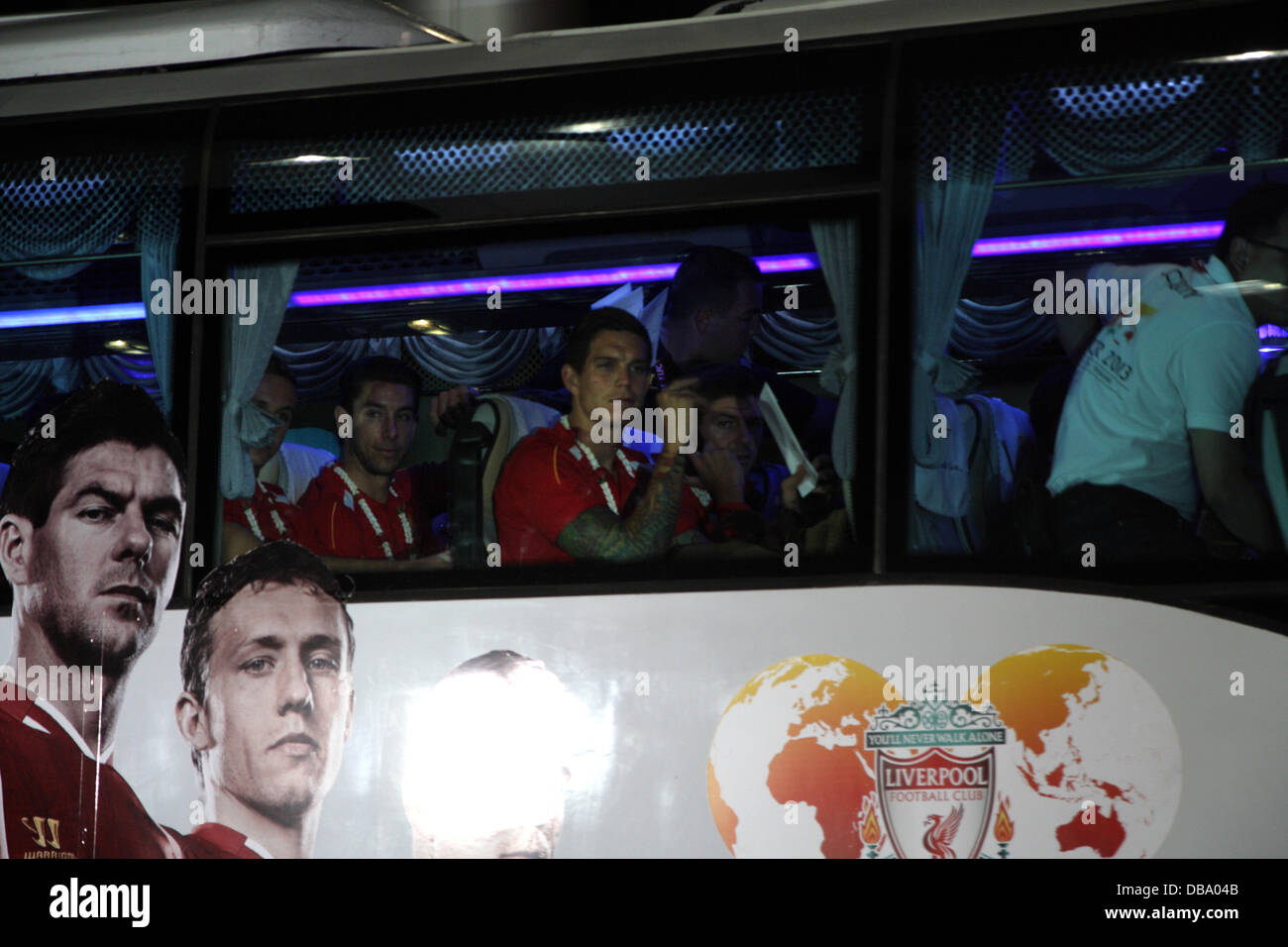 Les joueurs de liverpool dans le bus Banque de photographies et d ...